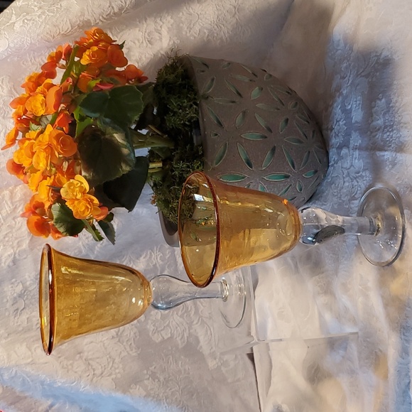 Amber GLASS | Dining | 2 Stunning Amber Glass Goblets | Poshmark
